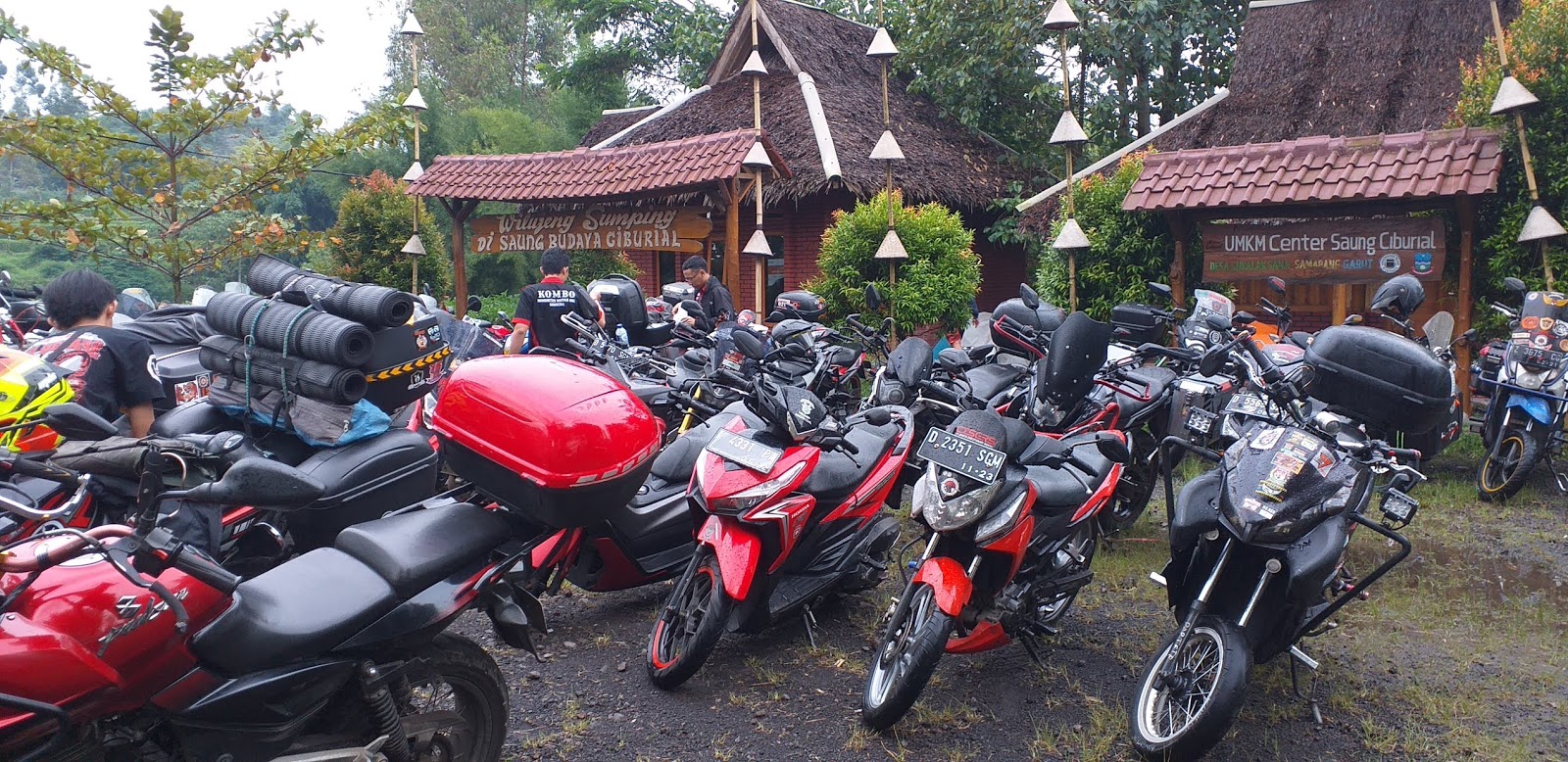 Desa Wisata Saung Ciburial: Komunitas Motor Box (KOMBO) Jawa Barat