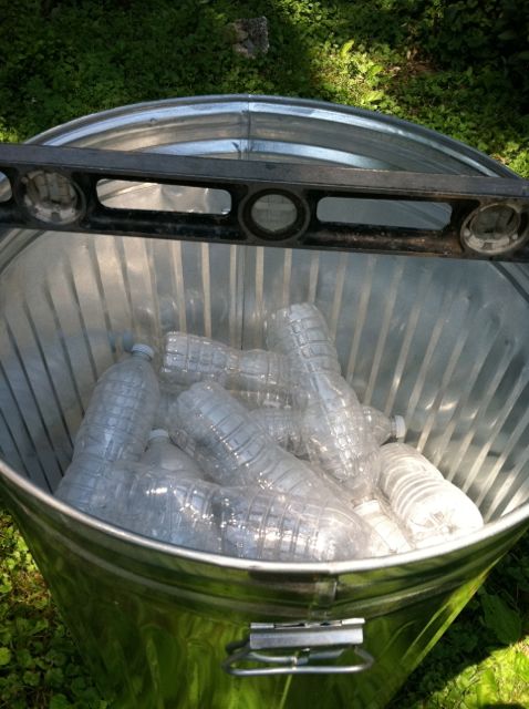 Margarts: Galvanized Garbage Can Planter