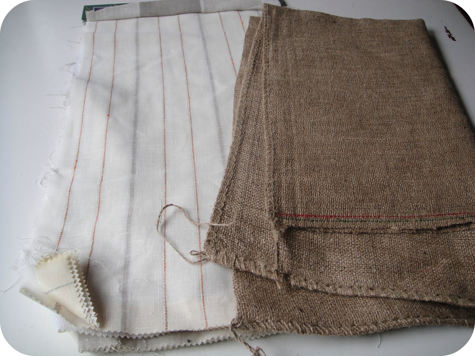 Recycled Sewing: Hessian linen cushion covers