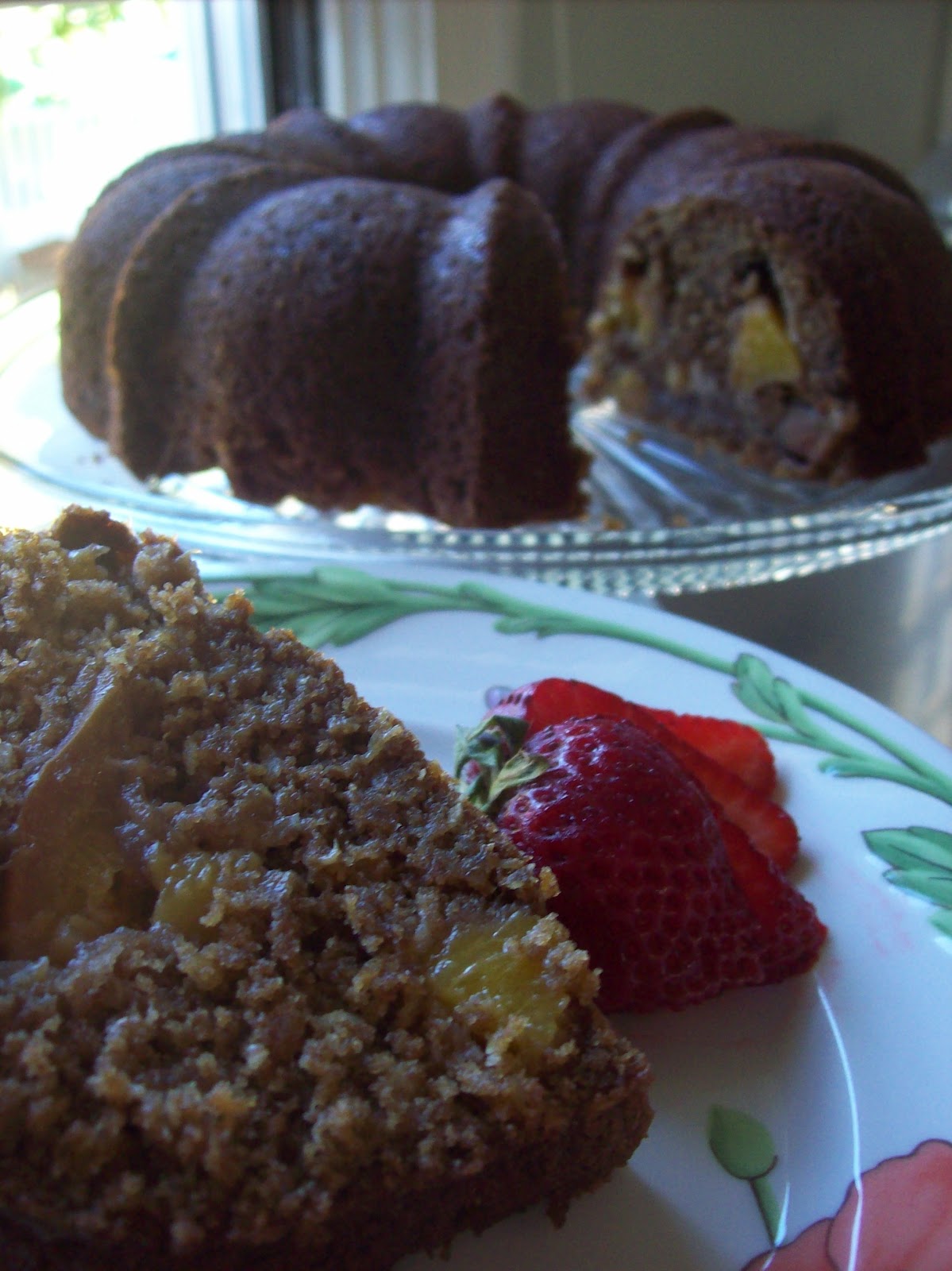 Napa Farmhouse 1885™: a recipe for fresh peach cake