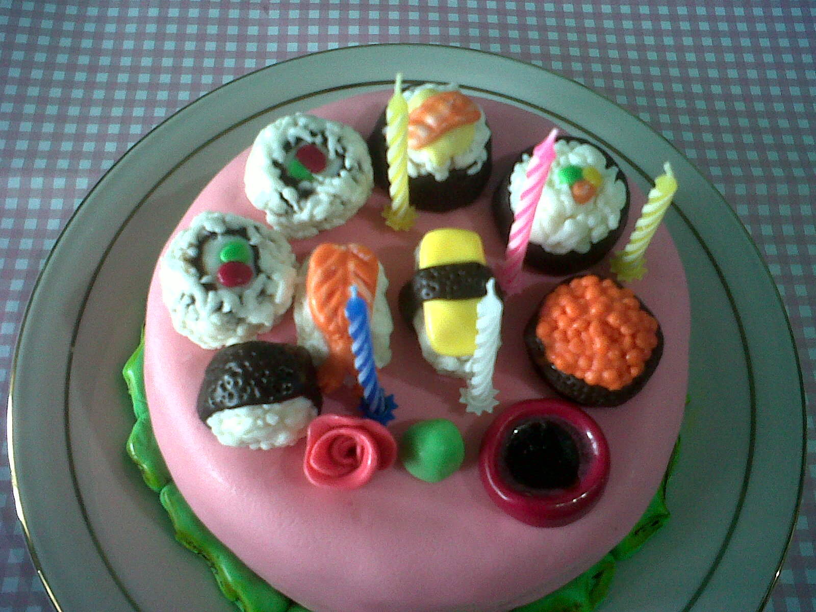 Sweet Cherry Cake: Kue Ultah Anak