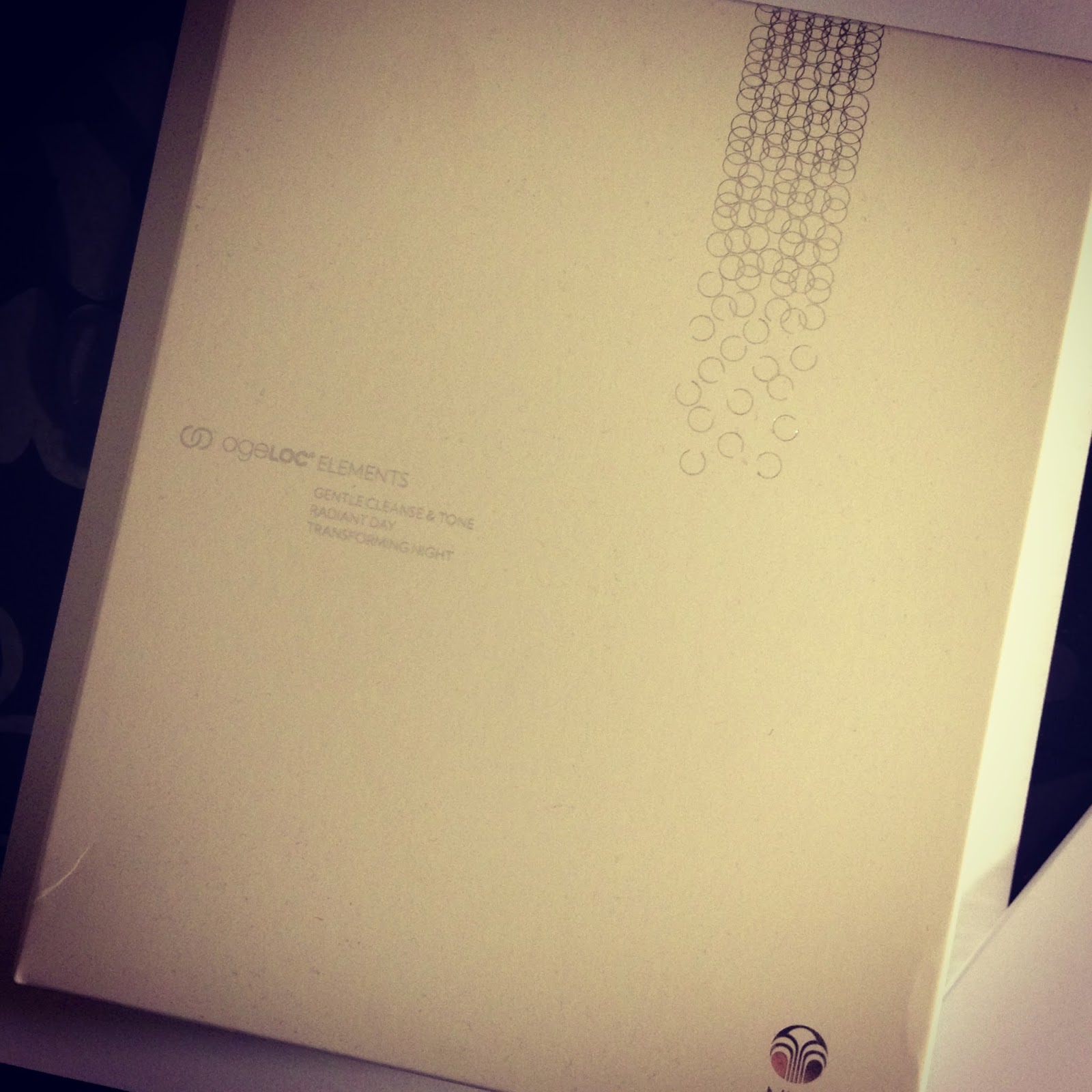 Dream and Love: Nu Skin AgeLOC Elements Product Review