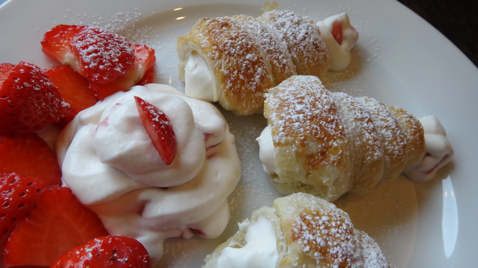 Strawberry Cream Horns