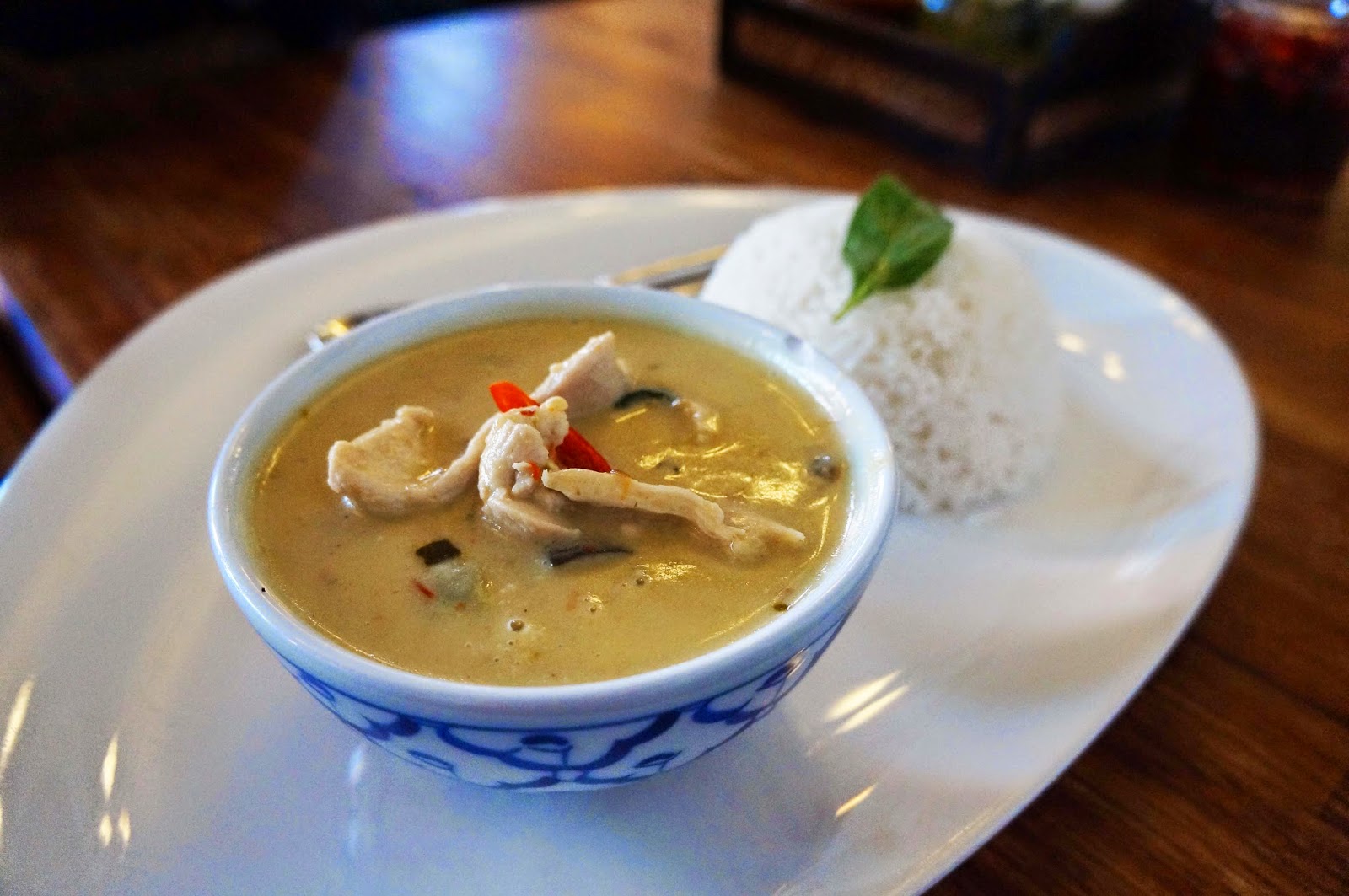 Yellow Eggs: Jinda Thai