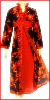 Model baju batik wanita modern warna merah