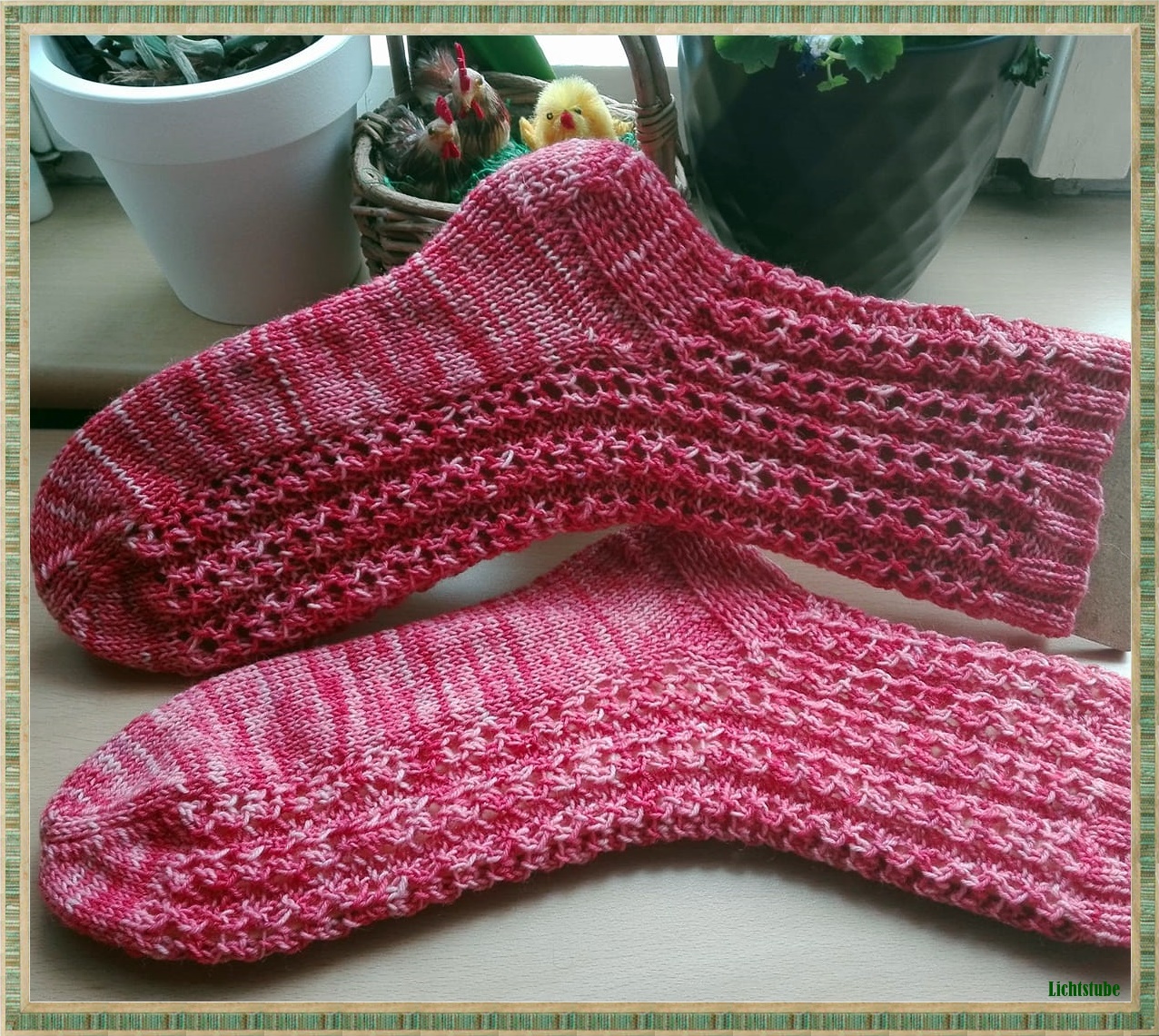 Spaghetti Socks – Fido