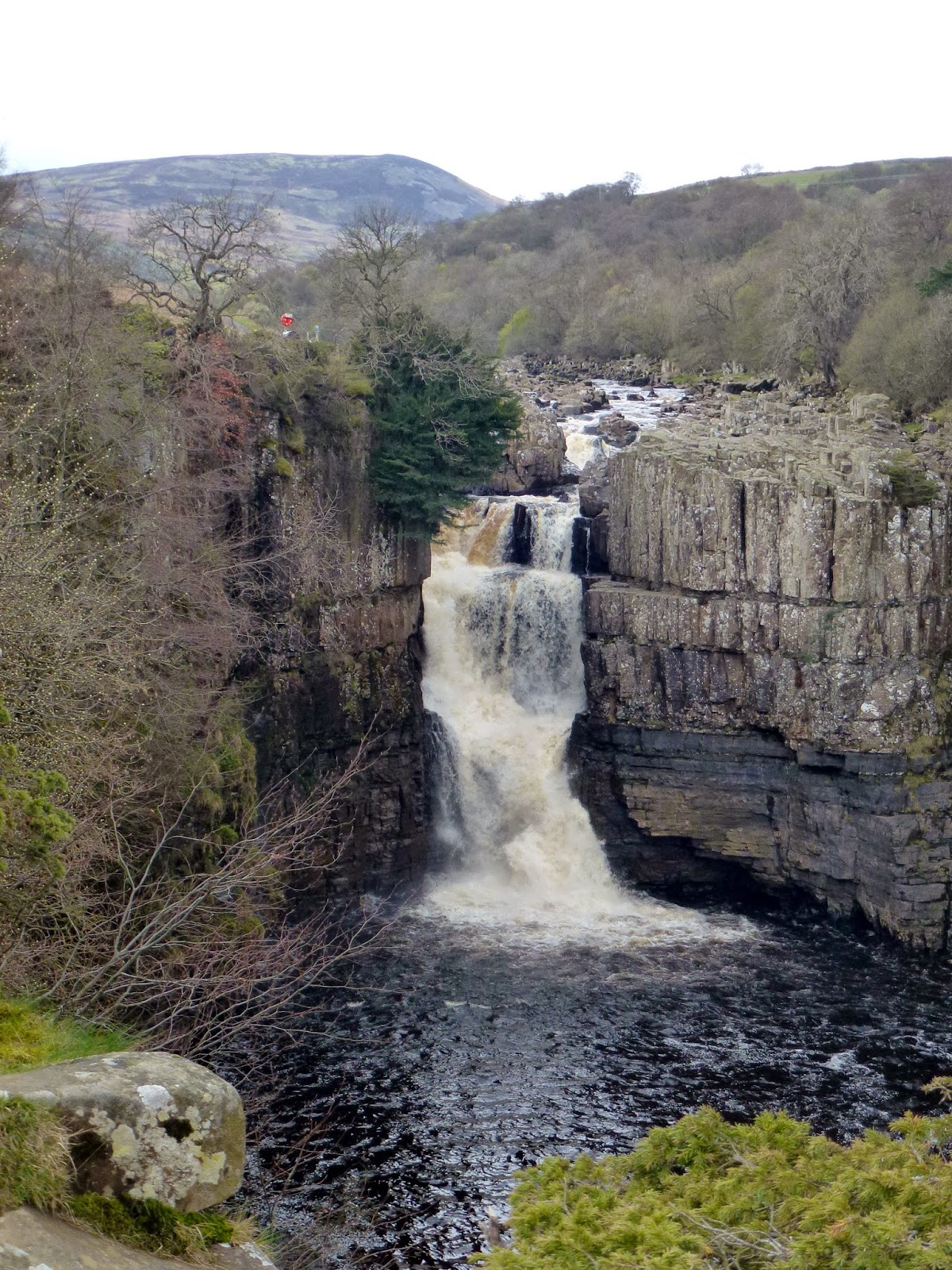 Within the Walled Garden: Easter Outings in the North of England ...