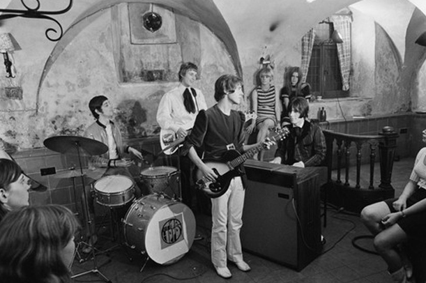 A Dandy In Aspic: The Herd - 1960's Peacock Style Icons