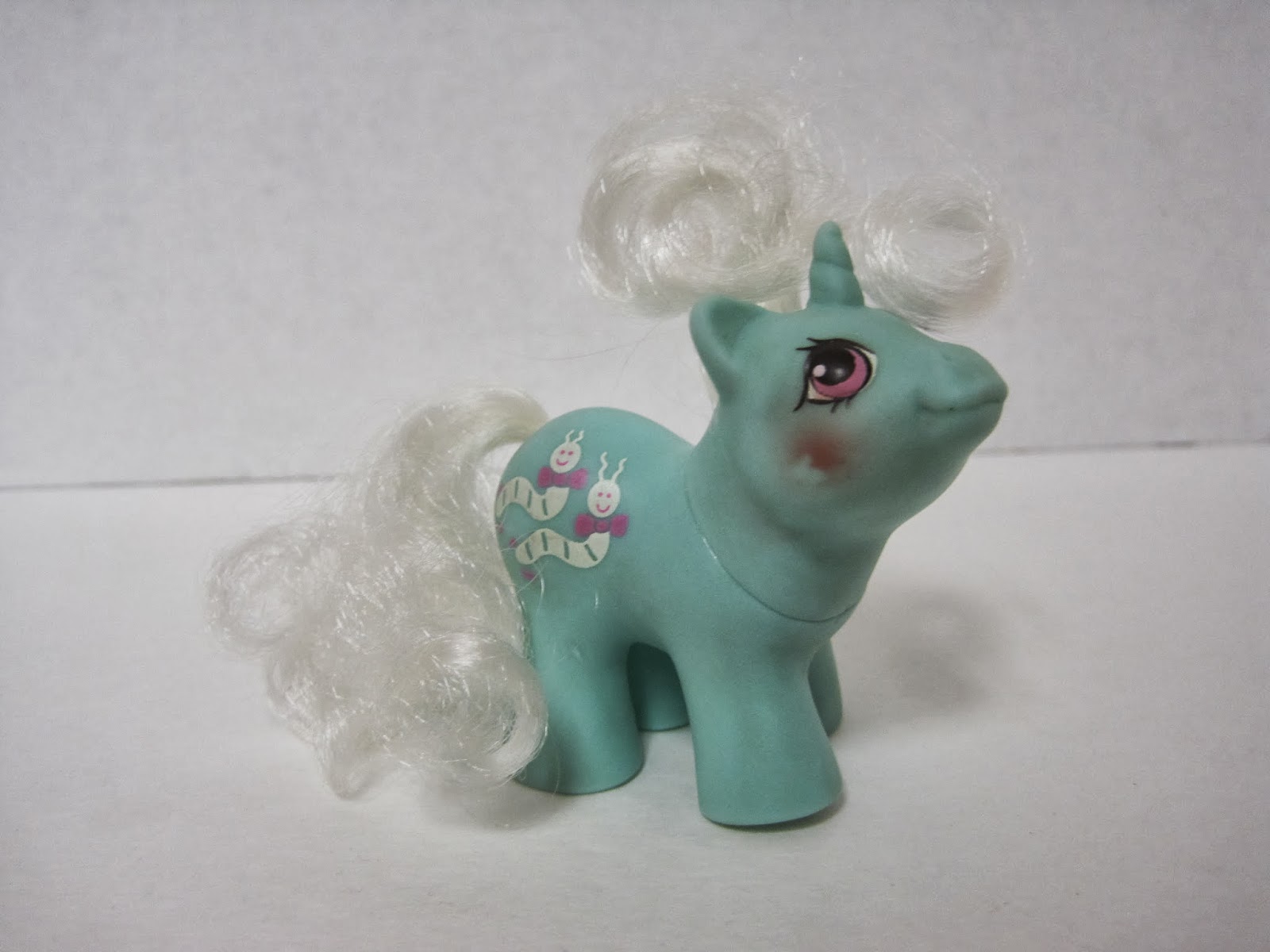 Never Grow Up: A Mom's Guide to Dolls and More: Lala-Pony-Palooza Month ...