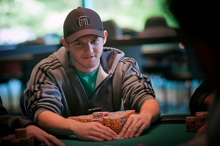 Foxwoods Poker: Event 18: 18 Player Redraw