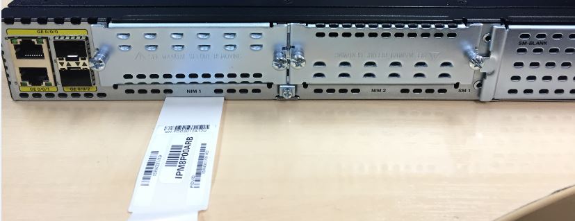 My Network Lab: Installing PVDM4-64 and NIM-2FXS on a Cisco 4331 Router