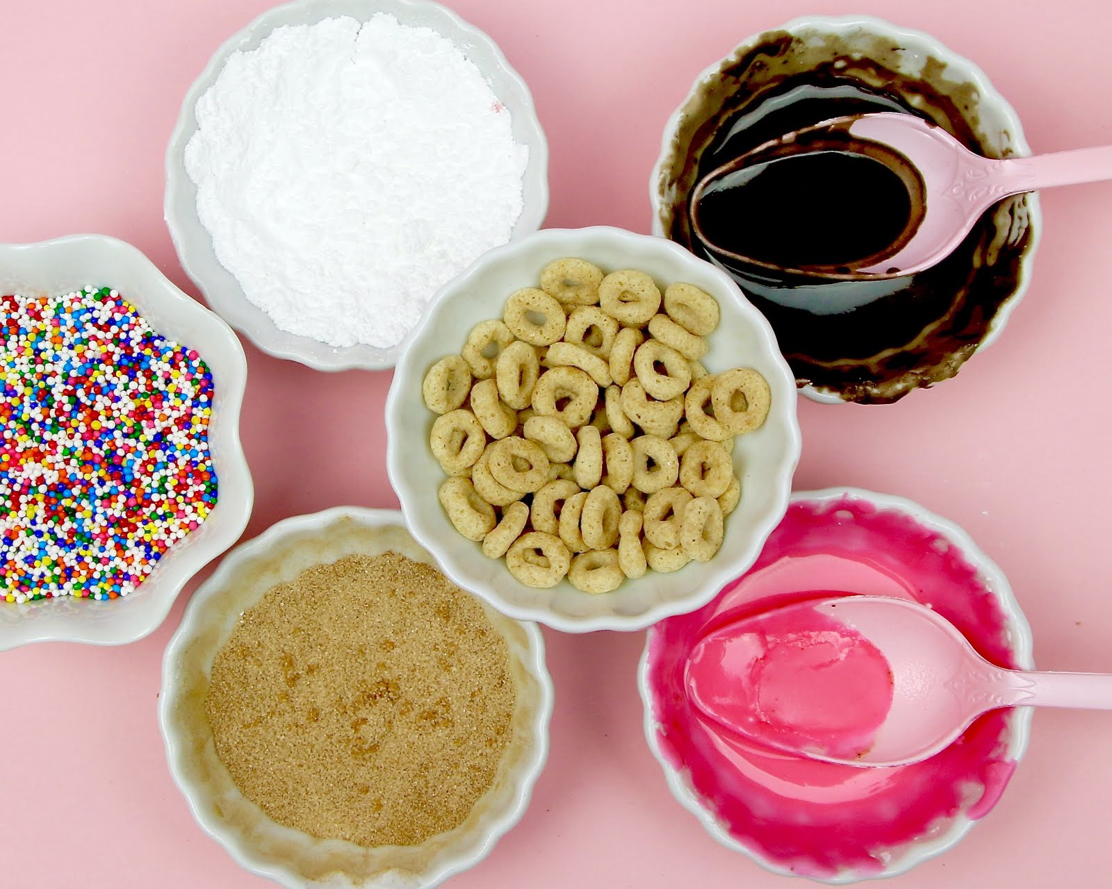 {VIDEO} Miniature Cheerio Doughnuts (Donut Sprinkles) - The Lindsay Ann
