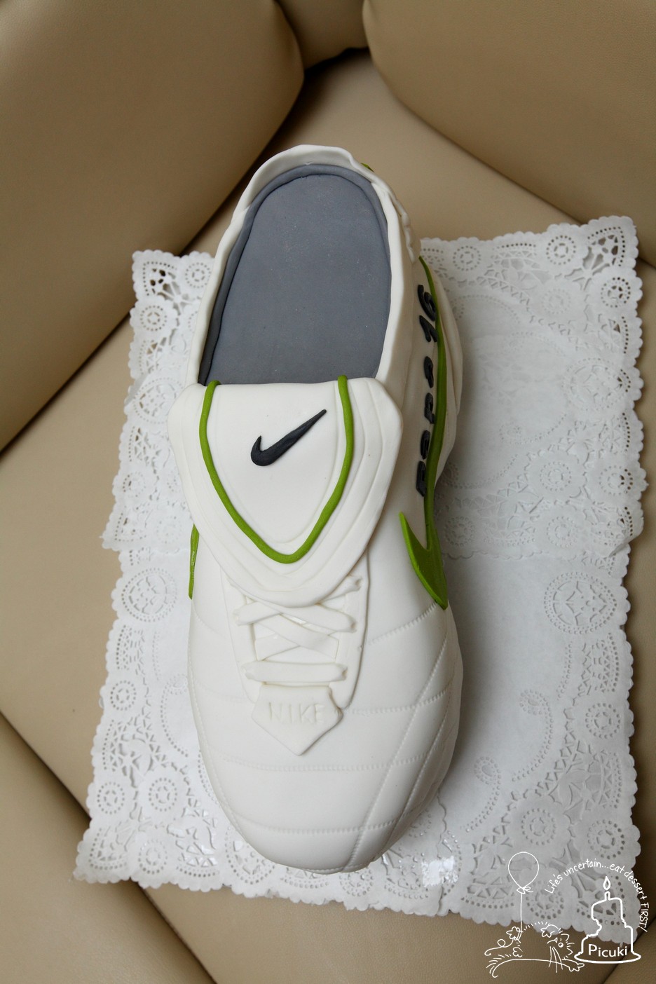 Picuki: Foci cipõ torta II.