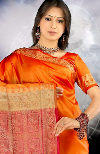 Fashion: Gauri Pradhan Tejwani Bio data