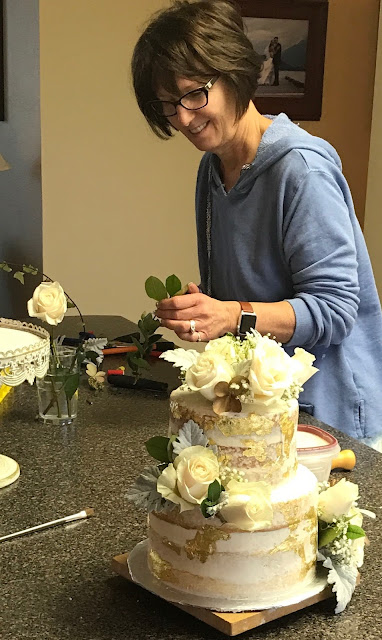 Mennonite Girls Can Cook: Gold Leaf Wedding Cake