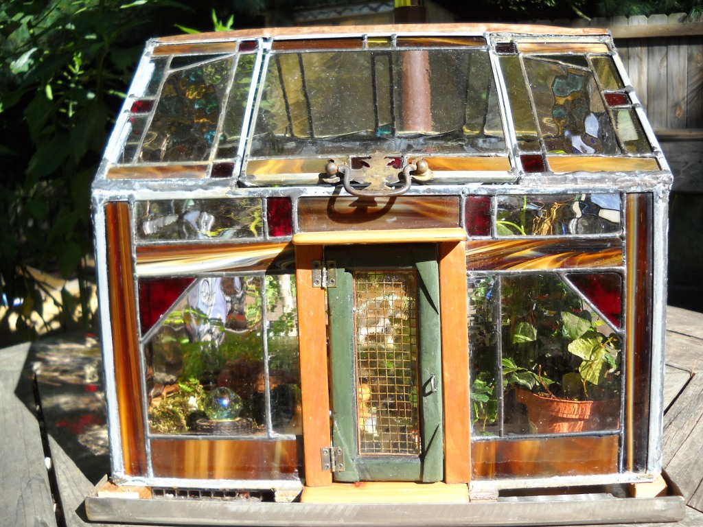 Prism GlassWorks, Ltd.: Stained Glass Terrarium