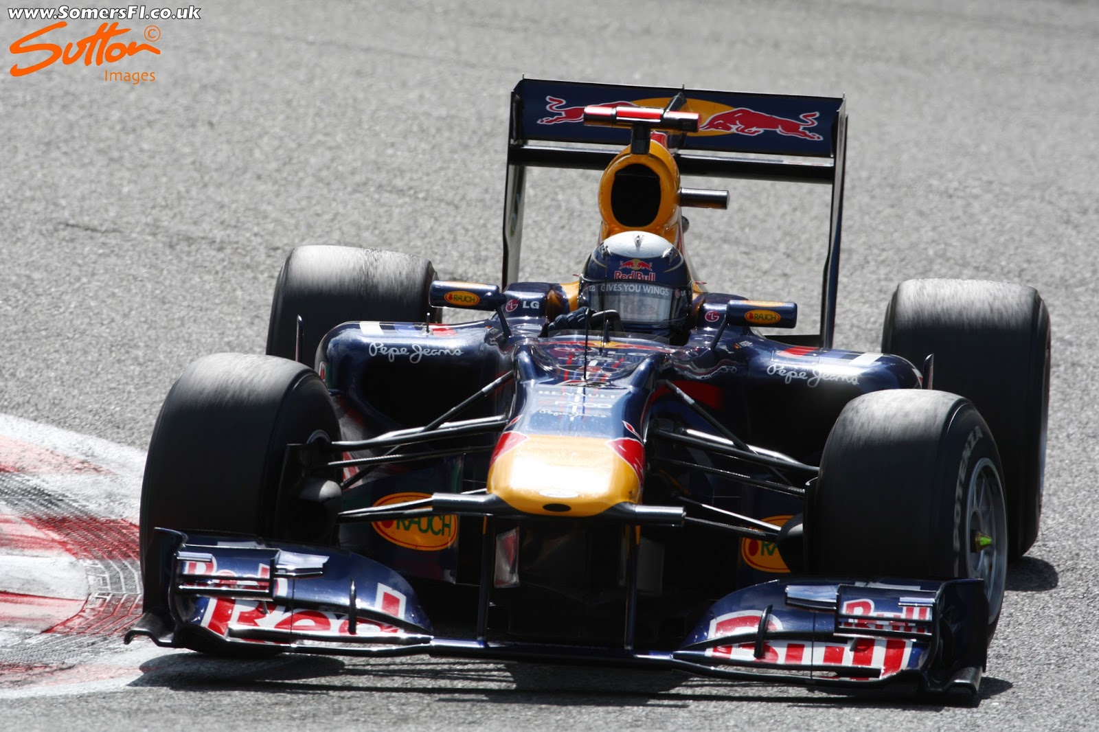#TechF1LE: Red Bull RB6 - SomersF1 - The technical side of Formula One