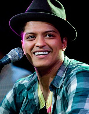 Bruno Mars - Trending Topic