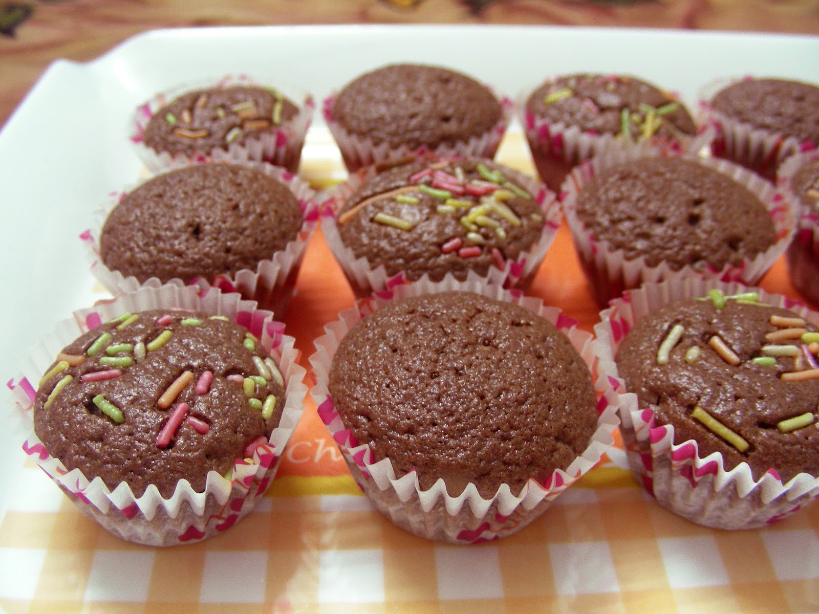 Nimmy's Kitchen: Nutella Mini Cup Cakes