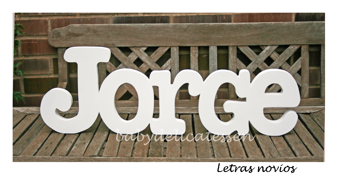 BABY DELICATESSEN LETRAS DE MADERA: JORGE & LAIENE