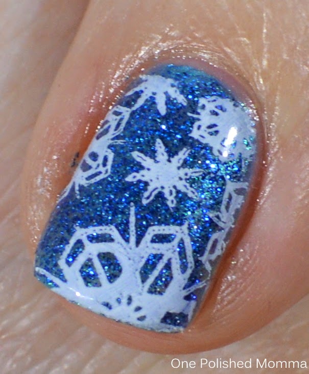 One Polished Momma: Snowflakes and Feeling Twinkly