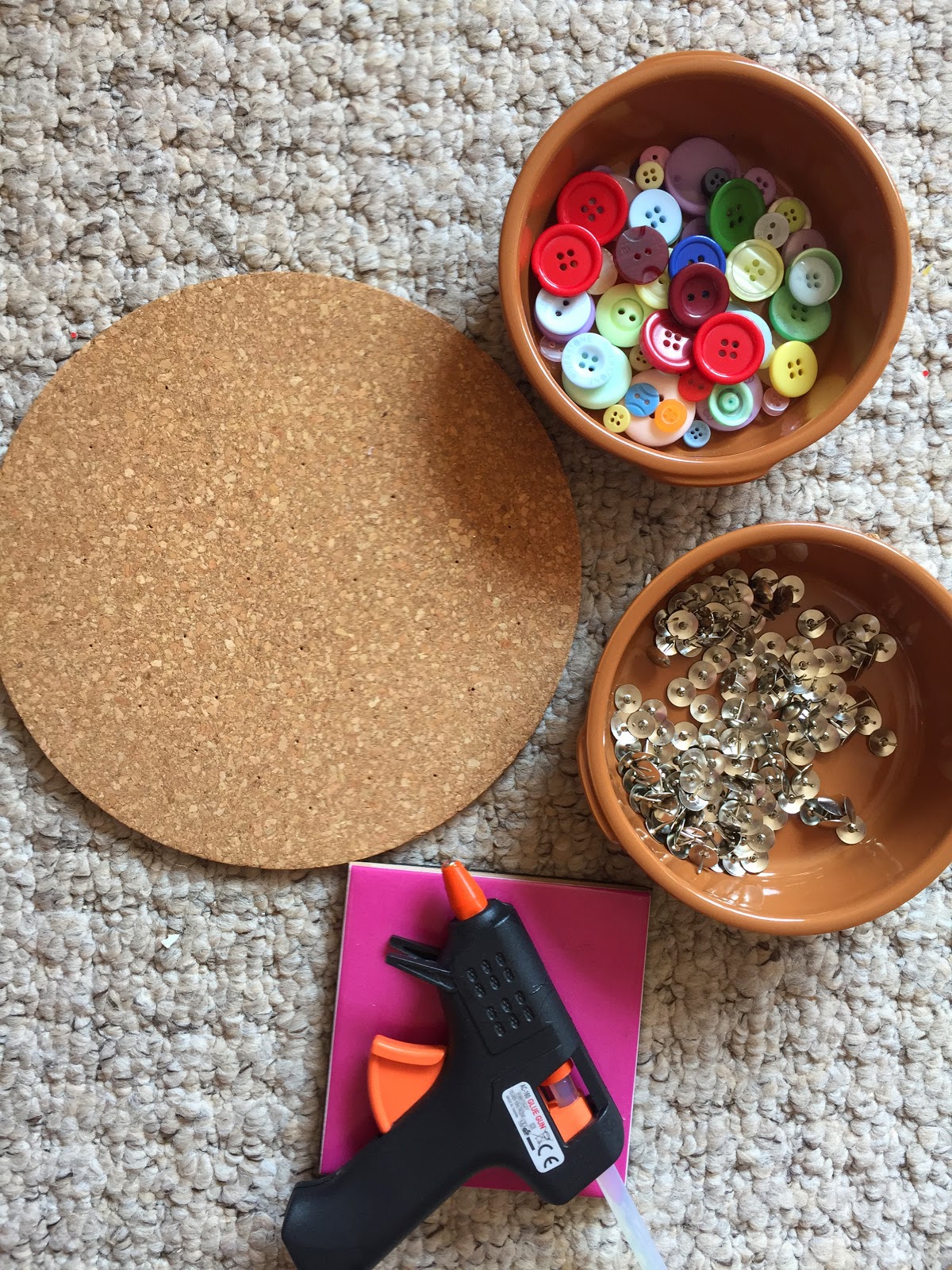 DIY Button Push Pins - Funning Up My Life