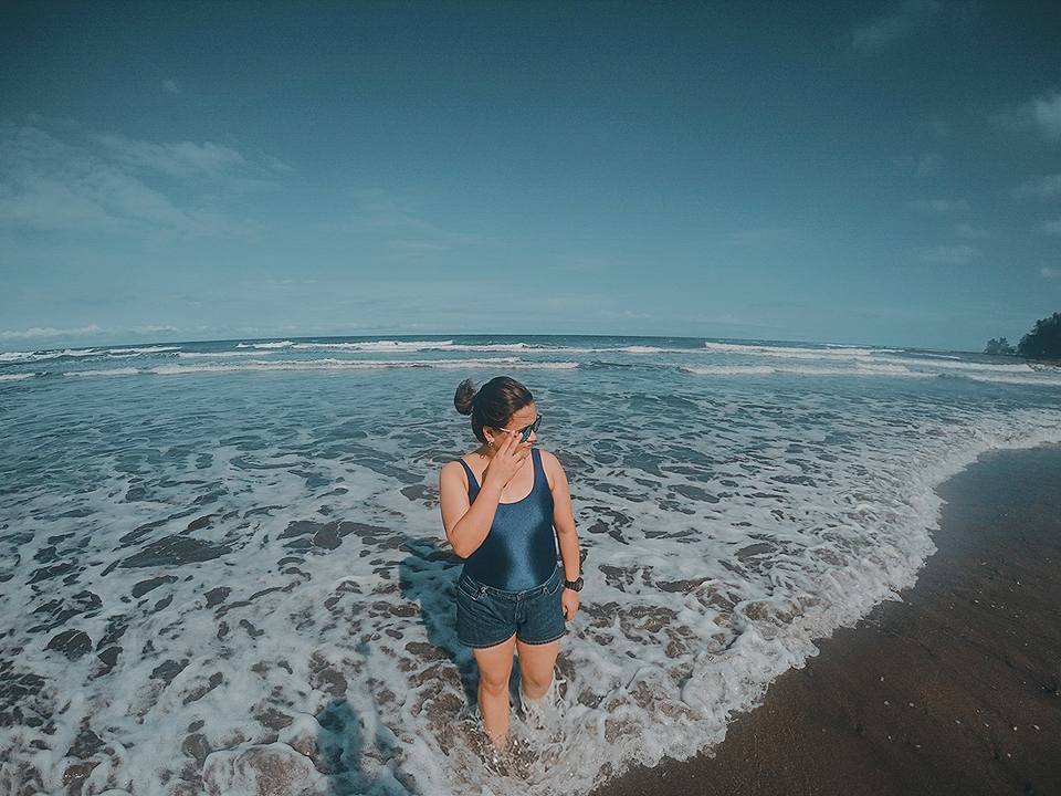 REAL COAST AND SURF: INSTAGRAMMABLE SURFING RESORT IN QUEZON
