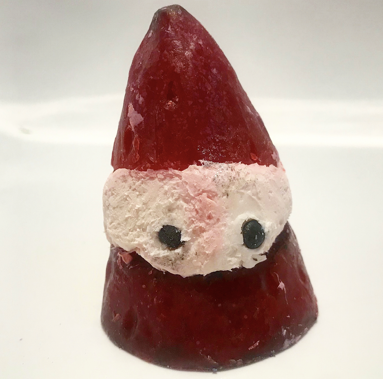 All Things Lush UK: Strawberry Santa Soap