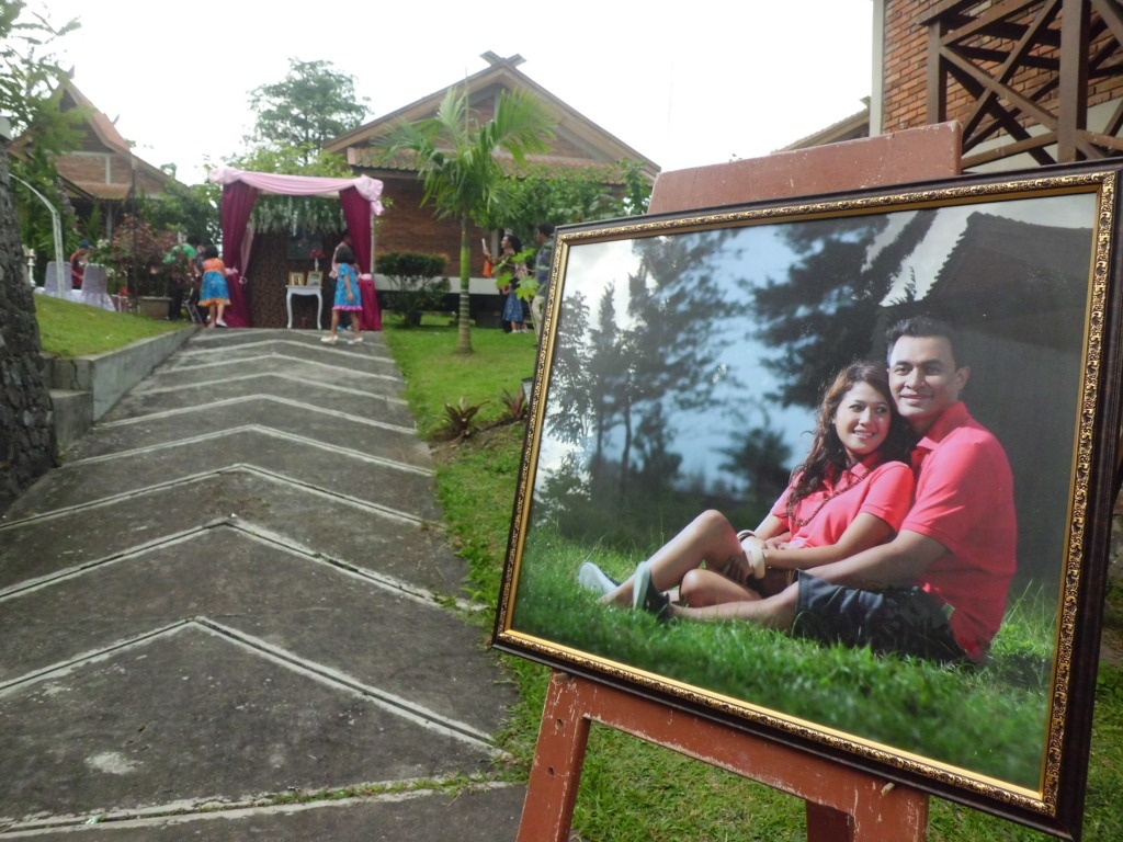 Alamanda Puspita: Dekorasi Pelaminan Outdoor - dan Dekorasi Pemberkatan ...