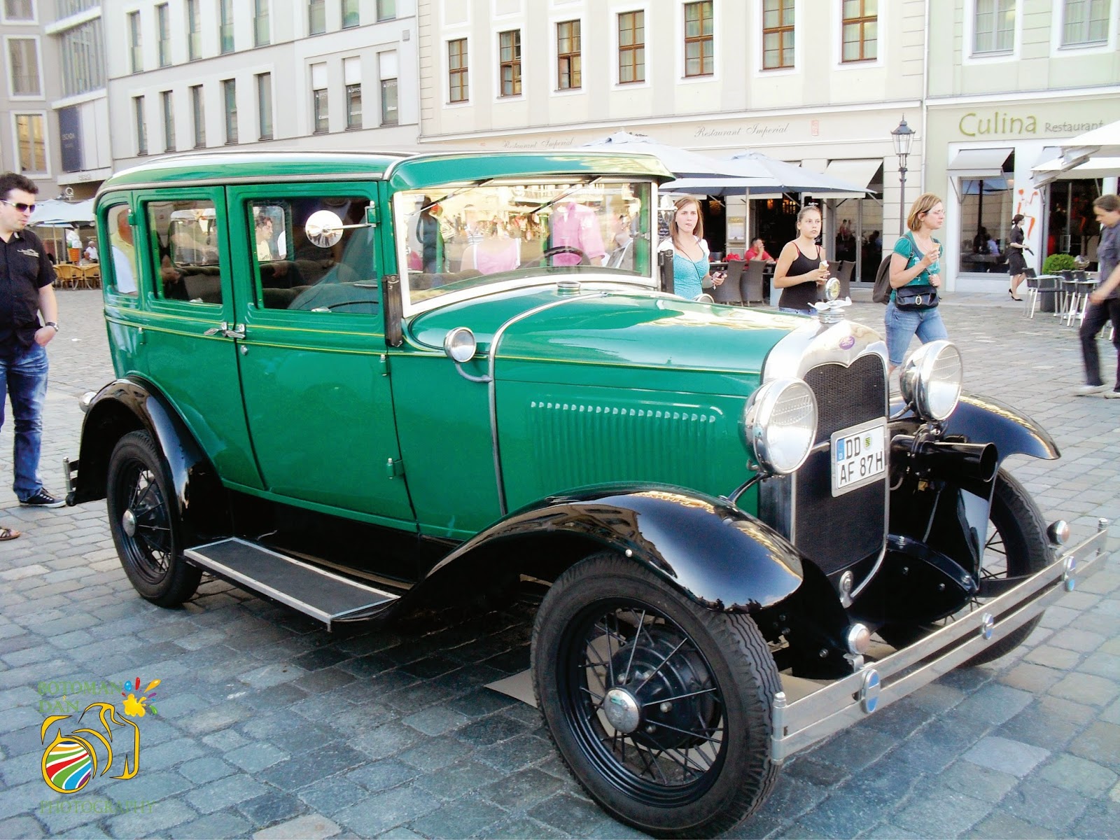 Da Culoare Vietii: Parada masinilor de epoca