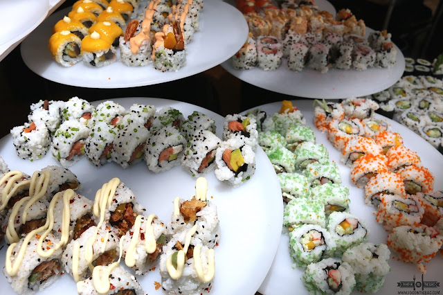 SEAFOOD SUNDAY BRUNCH at SPECTRUM, MAKATI | Food In The Bag