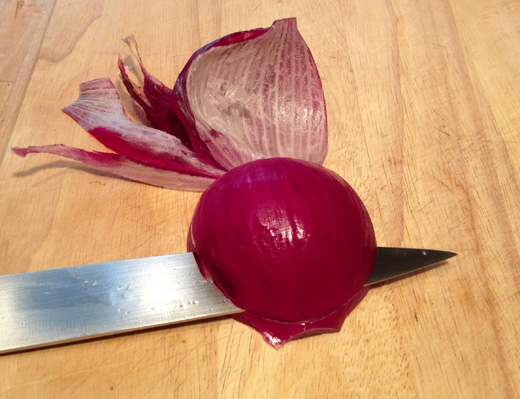 The Modern Male Cook: How To Slice An Onion Like A Pro