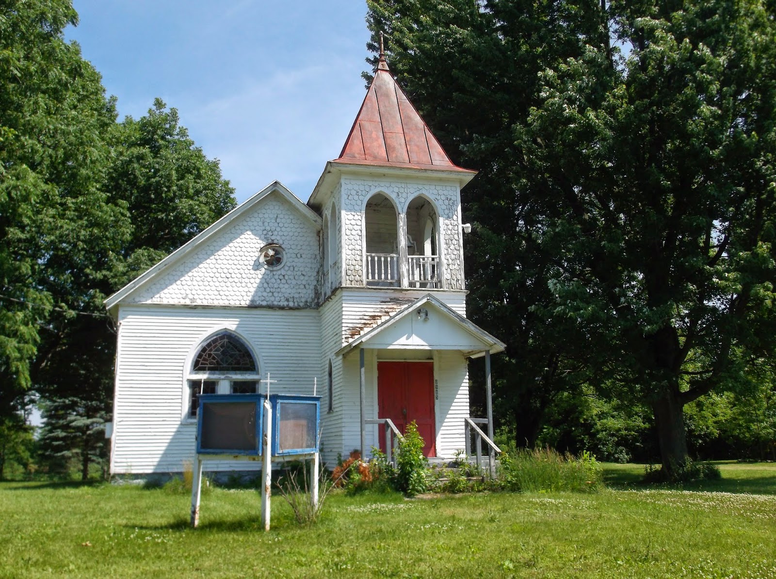 New York State of Mind: COUNTRY CHURCH IN CLYDE, NEW YORK
