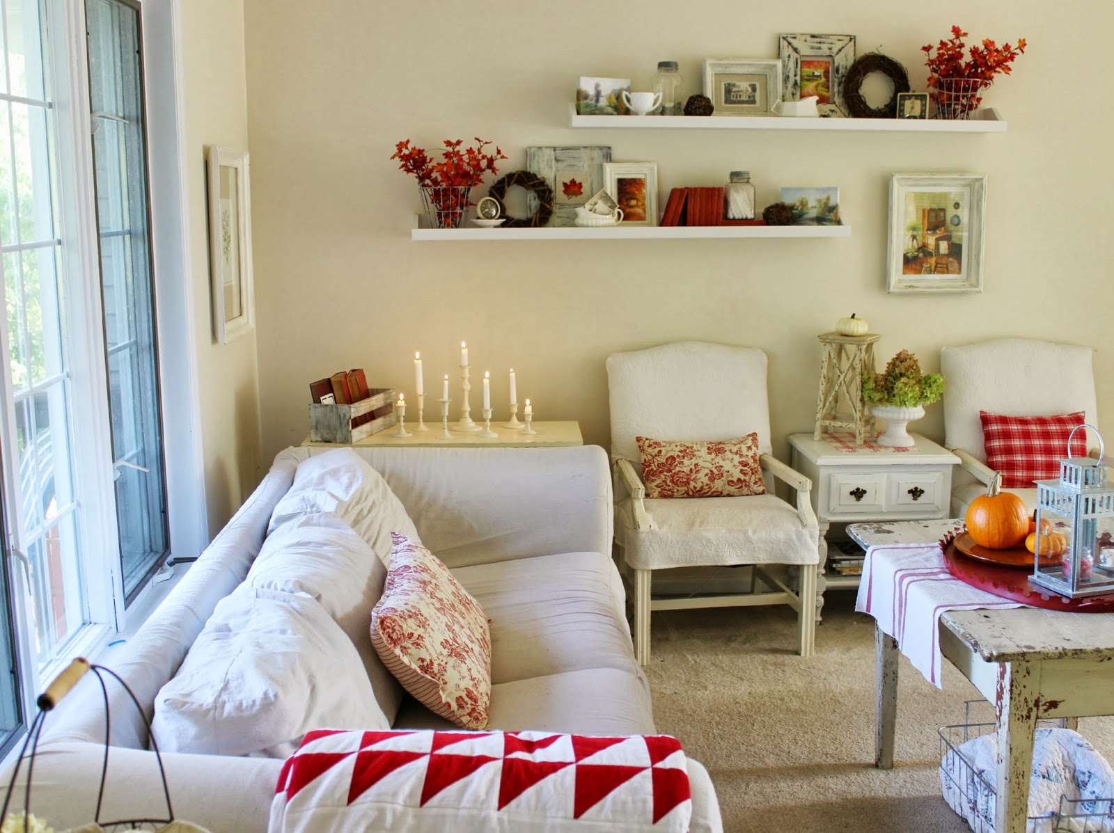 Happy At Home: Autumn Inspired Living Room