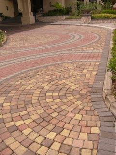 50 Contoh Gambar Motif Paving Block Terbaru - Model Desain Rumah Minimalis