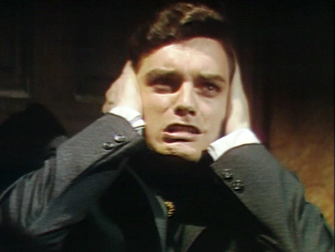 I Think, Therefore I Review.: Dark Shadows: Collection 13