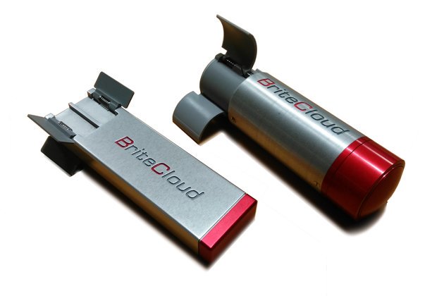 Defensa y Armas: Leonardo lanza el nuevo modelo de señuelo anti misil ...