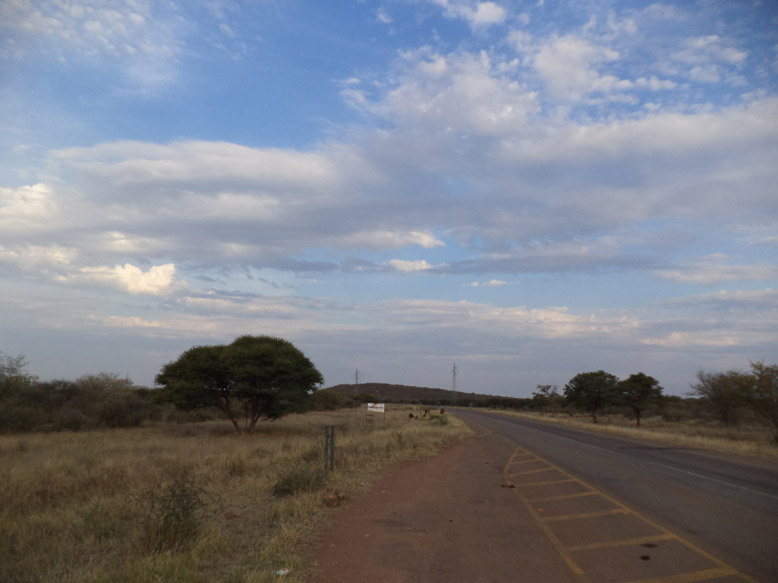 Cycle Around South Africa 2013: Camp 41: Lion Park Resort to Derdepoort ...