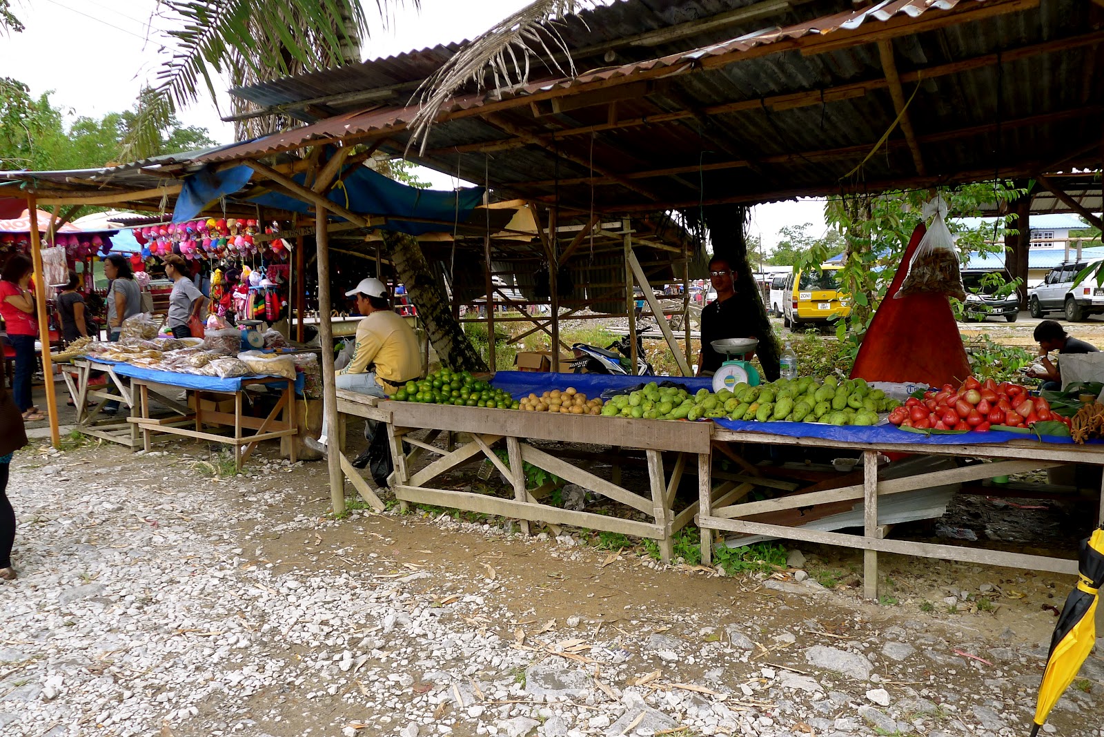 it's a journey: Serikin Border Market Sarawak, the borders of Sarawak ...