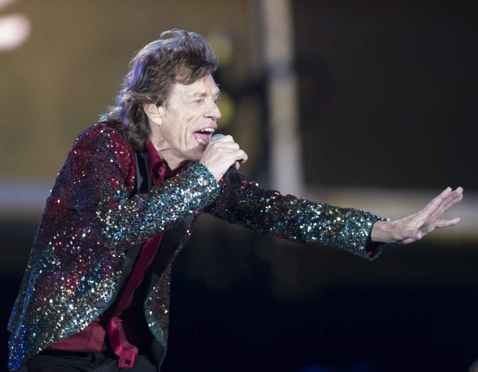 El cantante Mick Jagger no recuerda haber escrito sus memorias | Long ...