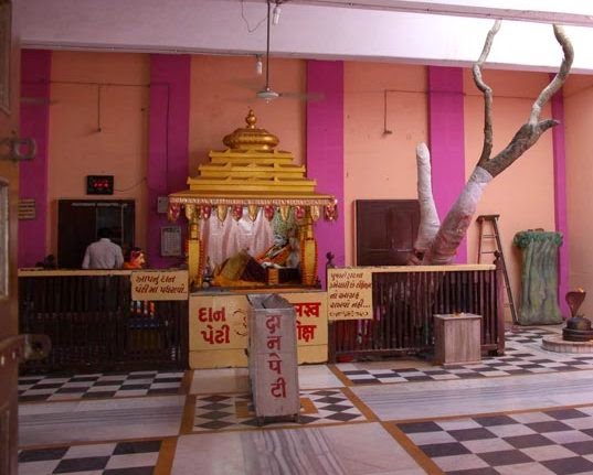 My Journey to Religious Places: Bhalka Tirth, Somnath, Gujrat.