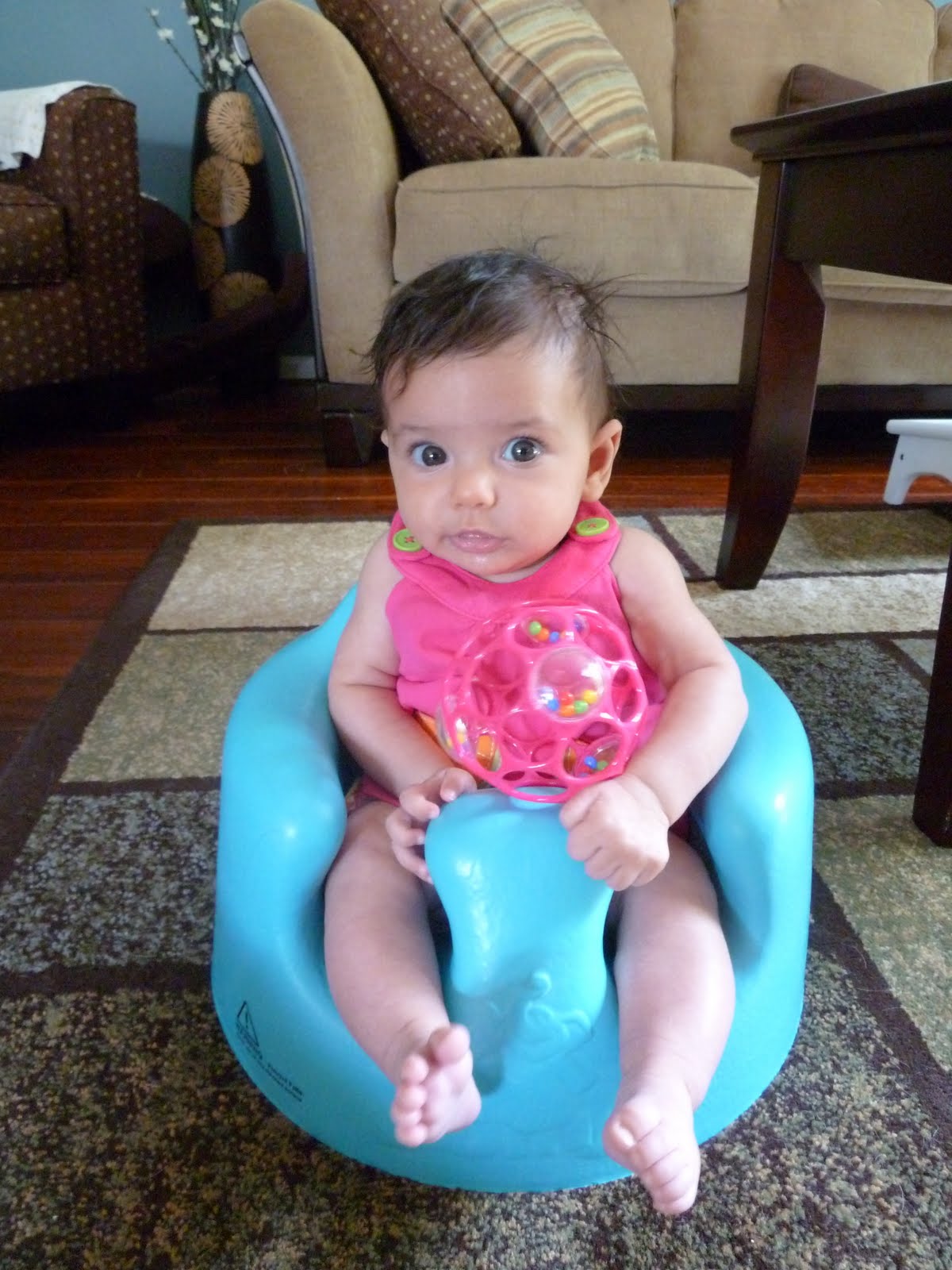 Gomezville: August 2011