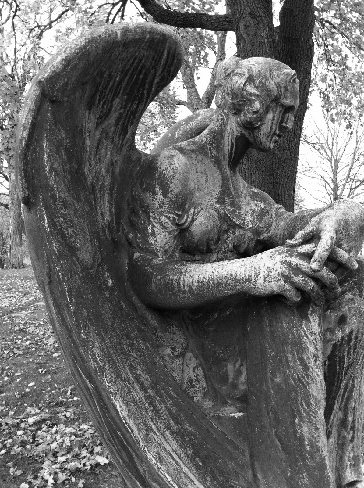 You Could Make That: ANGEL STATUES AT FOREST HOME CEMETERY