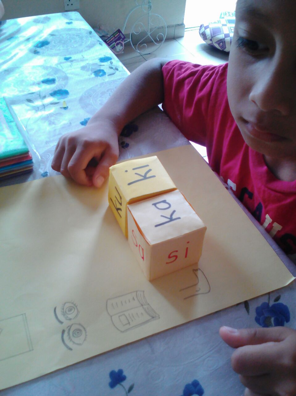 CERITA HATI: Cara mudah buat dadu kertas