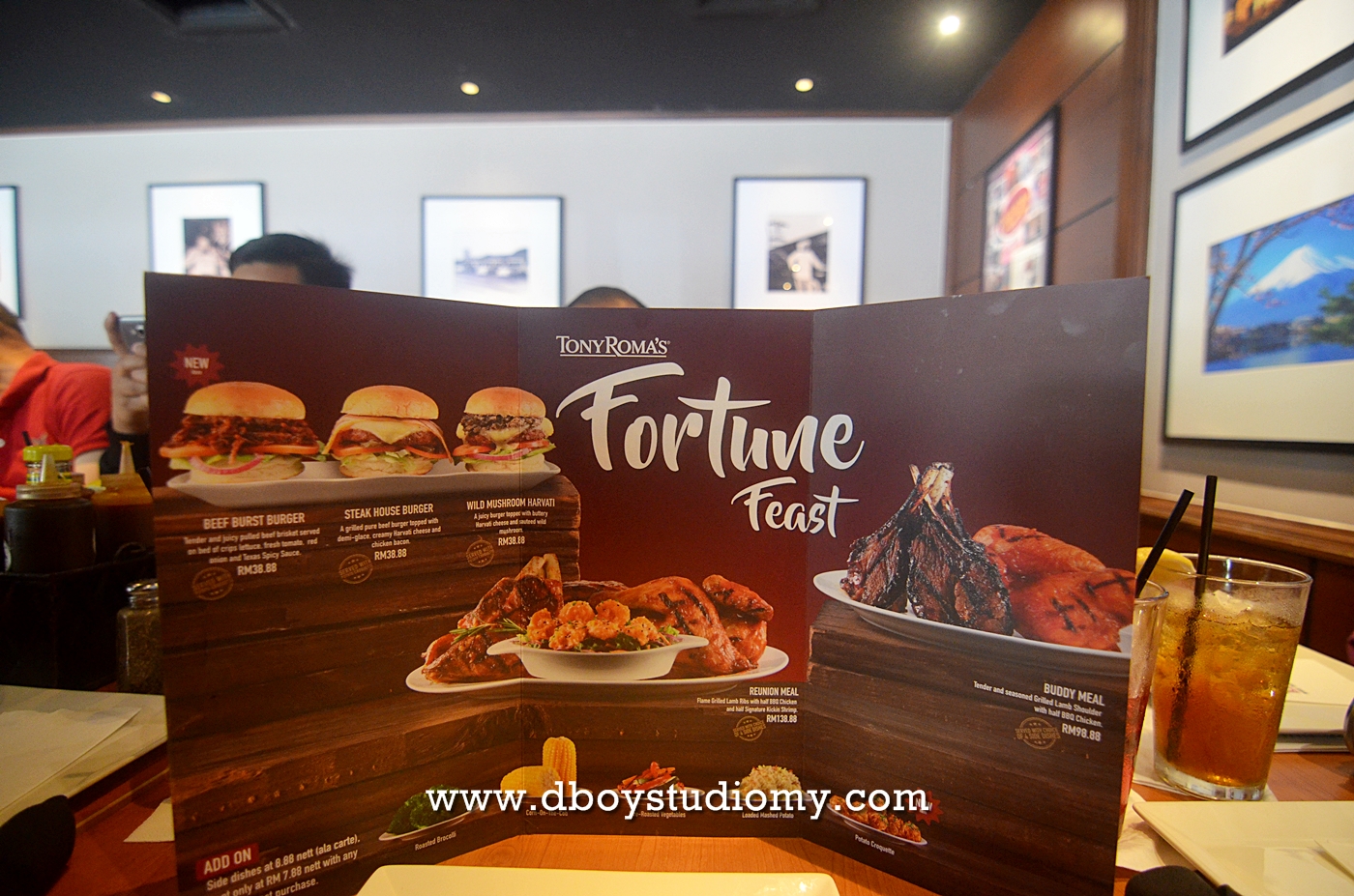 FEAST ON FORTUNE TOGETHER WITH TONY ROMA'S. - dboystudio