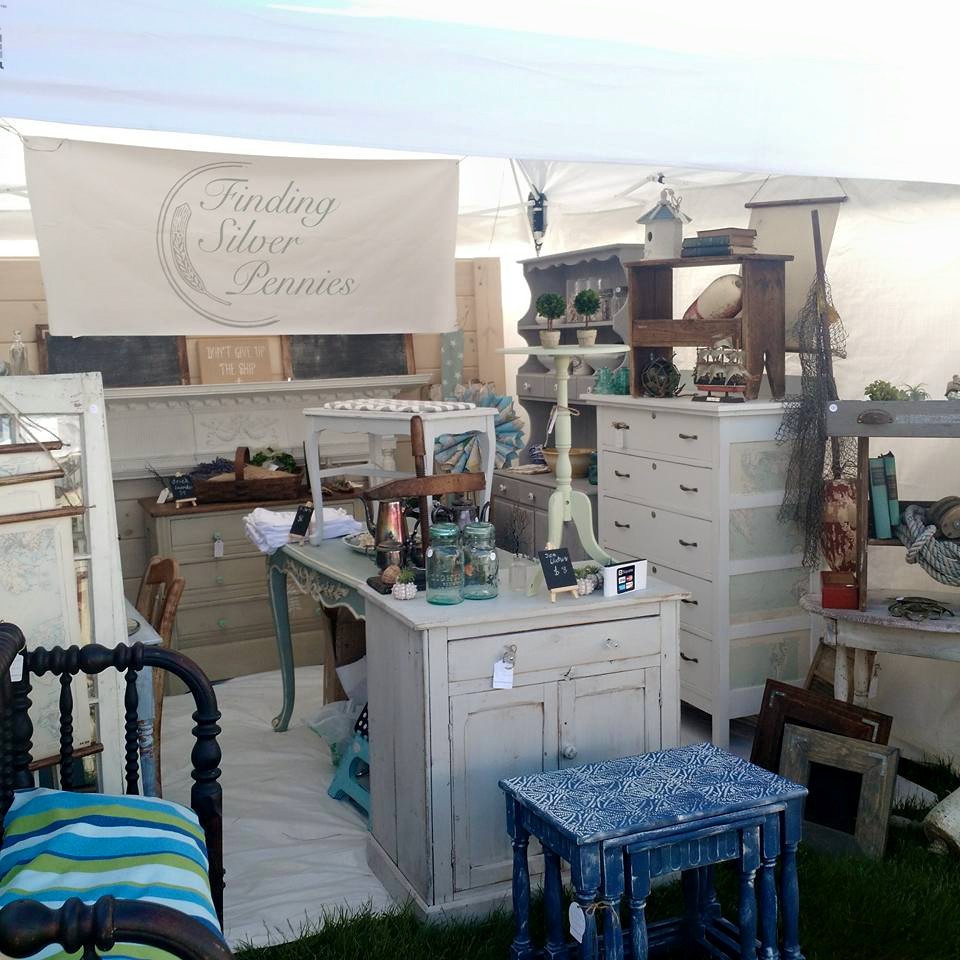 tinkered treasures: field trip: the vintage bazaar