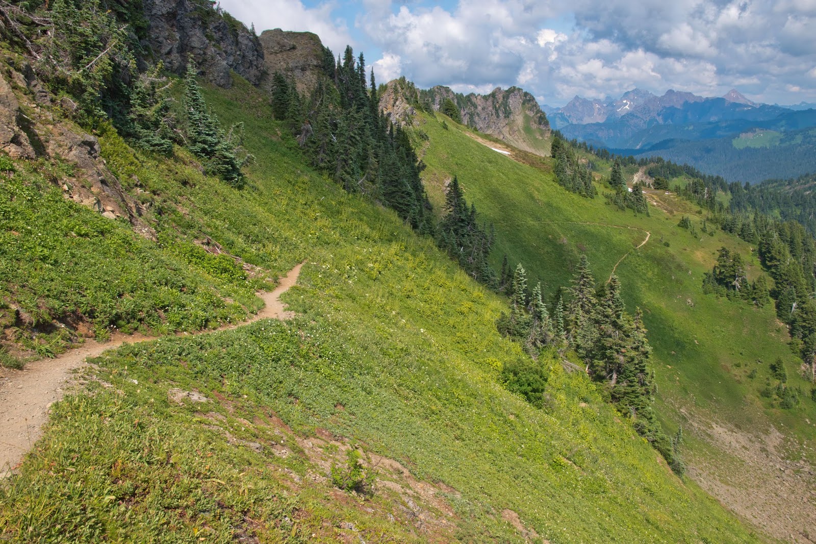 Hiking Shenandoah: Church Mountain