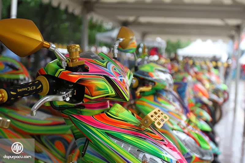 Foto: Modifikasi Motor Warna-warni Jadi Trend di Tahun 2014 | Refrensi ...