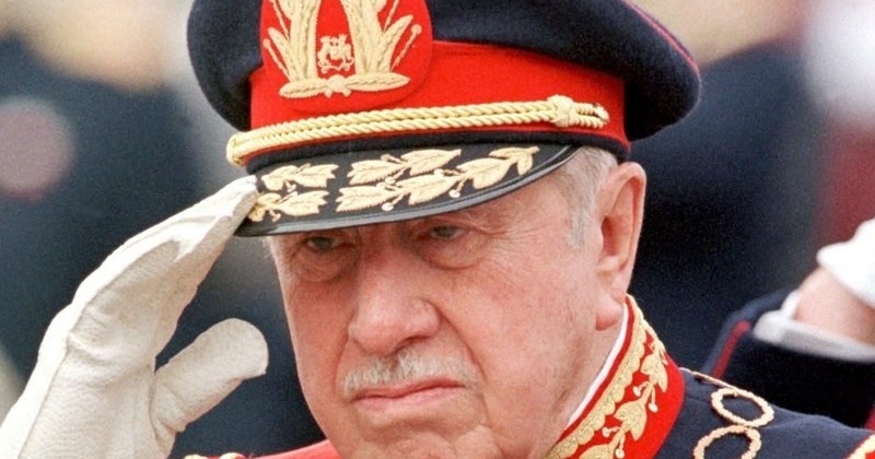 O cão que fuma...: QUIZ: Pinochet