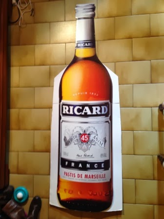 La collection Ricard de Nico: Panneau bouteille géant carton